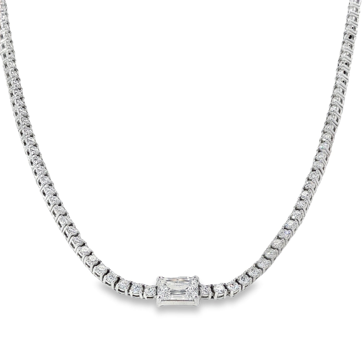 18K White Gold Diamond Tennis Necklace With A Rounded Corner ...